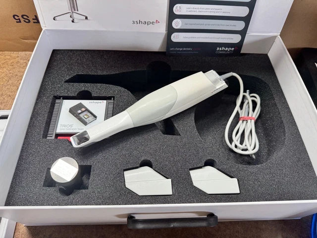 3SHAPE TRIOS 3 Move + Cart with pen-grip Interoral Scanner EUR 6.999,00 ...