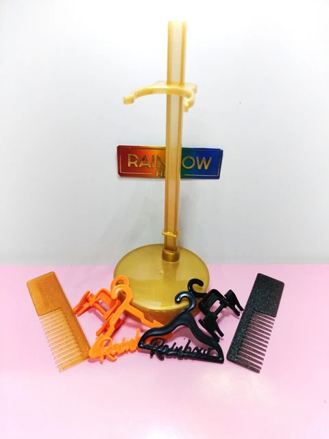RAINBOW HIGH DOLL Bundle Display Stand MARISA GOLDING Slumber Party ...