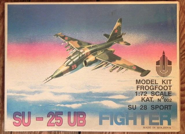 SUKHOI SU-25 UB / Su-28 "Frogfoot" 1/72 Tunda Model Kit EUR 15,00 - PicClick FR