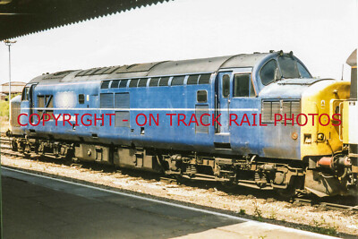 UK RAILWAY PHOTOGRAPH Of Class 37 37198 Rm37-671 £1.65 - PicClick UK