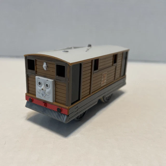 TOMY 1997 THOMAS & Friends Trackmaster Motorized Railway Train Engine ...