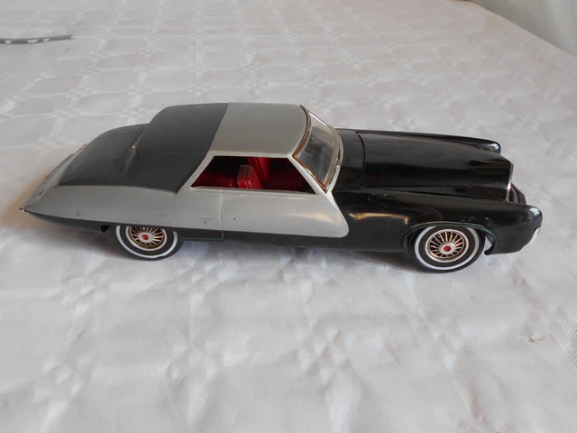 RENWAL REVIVAL SERIES Virgil Exner's 1934 Packard twin six 1/25 1966 £ ...