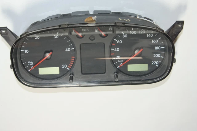 VW T4 MULTIVAN 2,5TDI Tacho Kombiinstrument blaue Beleuchtung KM ...