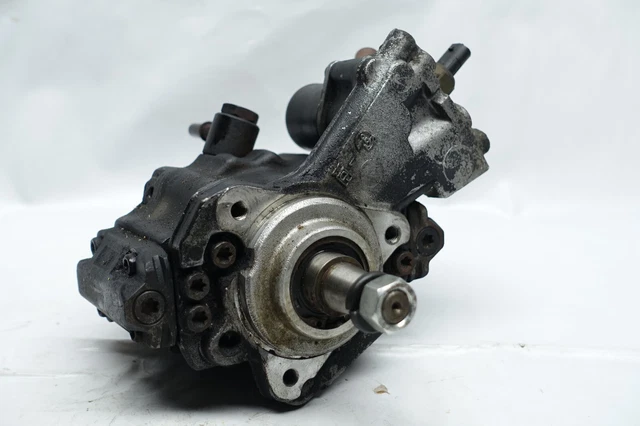 POMPE À HAUTE Pression Kia Bongo Carnaval K2900 2.9 Crdi 33100-4X400 ...