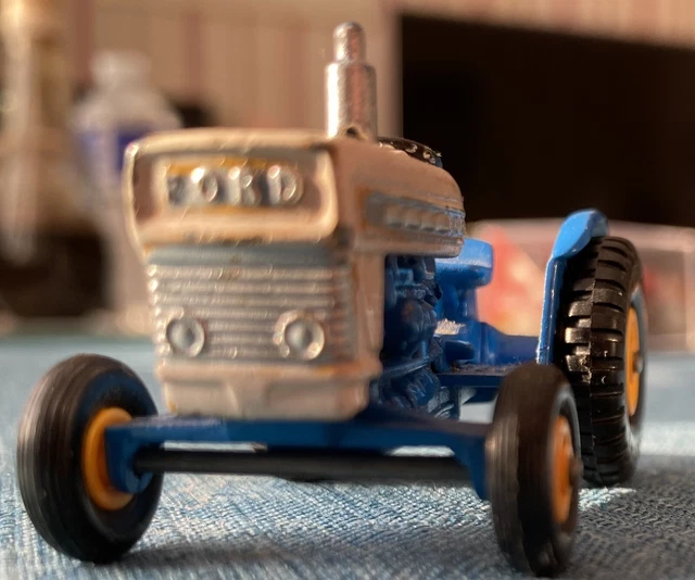 LESNEY MATCHBOX #39 Ford Tracteur 1963 Scale 1/64 EUR 9,99 - PicClick FR