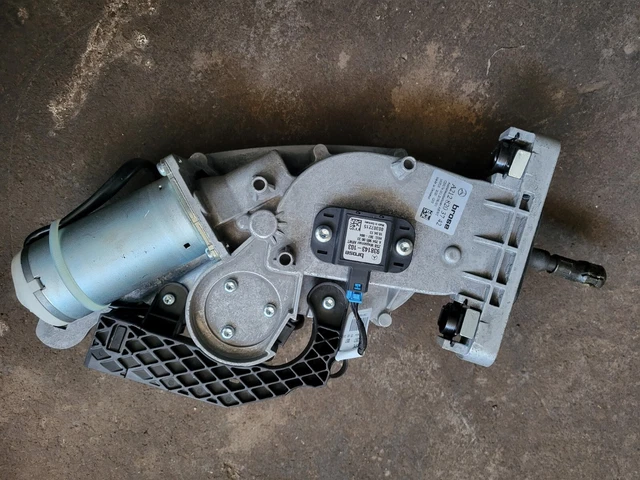MERCEDES BENZ W204 W212 Motor elektrische Heckklappe 2048203042 Kombi ...