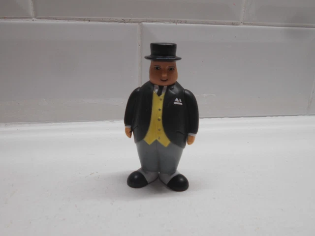 LARGE THOMAS THE tank engine train set the fat controller 10cm tall £8. ...