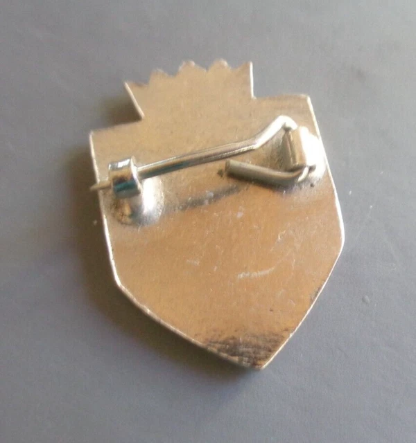 ORIGINAL BUTLIN / Butlins Badge - Ireland Mosney 1967 Yellow $65.27 ...