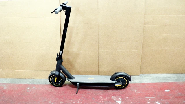 SEGWAY NINEBOT KICKSCOOTER Max G30P Electric Scooter | 18.6Mph $409.00 ...