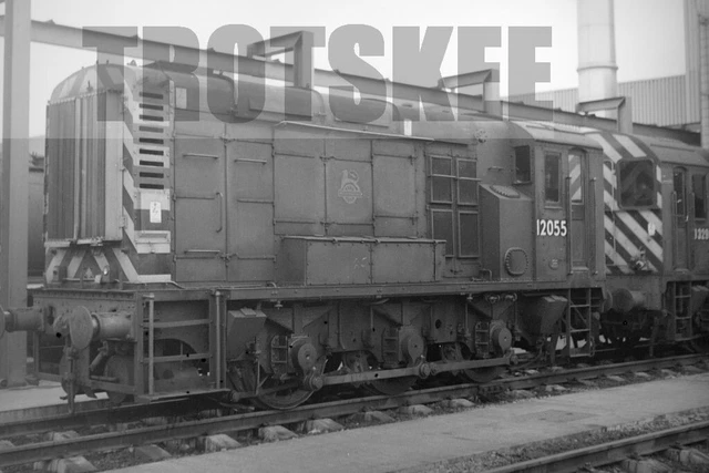 LARGER NEGATIVE BR British Railways Diesel Loco Class 11 12055 Toton ...