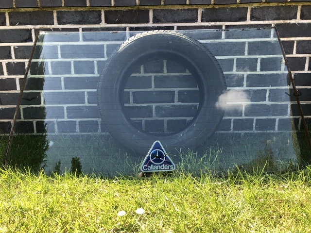 GENUINE MERCEDES W201 190E REAR Glass WINDSCREEN SCREEN GLASS - HEATED ...