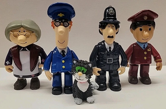 POSTMAN PAT LARGE Figures Mrs Goggins, PC Shelby, Pat Movable Figure 8. ...