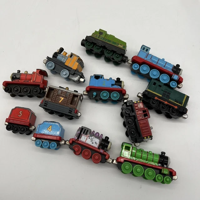 THOMAS THE TANK Engine Magnetic Trains Bundle Mattel Children’s Toys £ ...