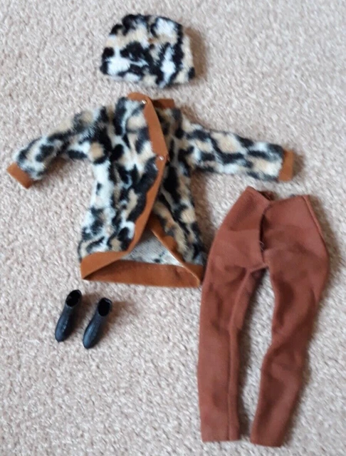 VINTAGE PGD HONG Kong Maddie Mod Doll Outfit Fun Fur 1716 £21.47 ...