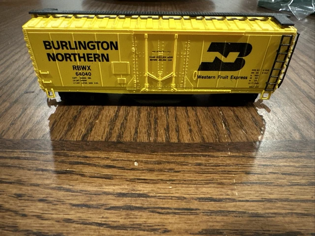 ROCO HO LIMPIEZA de Pistas Burlington Northern Box Carro RBWX 64040 ...