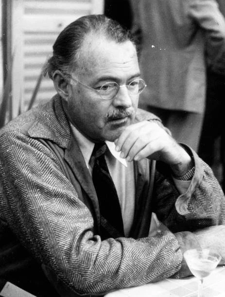 AMERICAN NOVELIST ERNEST Hemingway on holiday in Stresa 1955 Old Photo ...