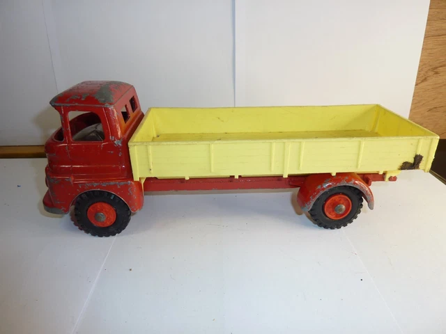 VINTAGE BRITISH TRI-ANG AUSTIN MORRIS BMC TIPPER TRUCK YELLOW BIN + RED ...