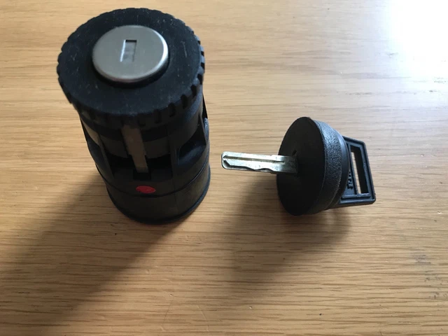 VOLVO PENTA IGNITION Barrel & Key Switch £75.00 - PicClick UK