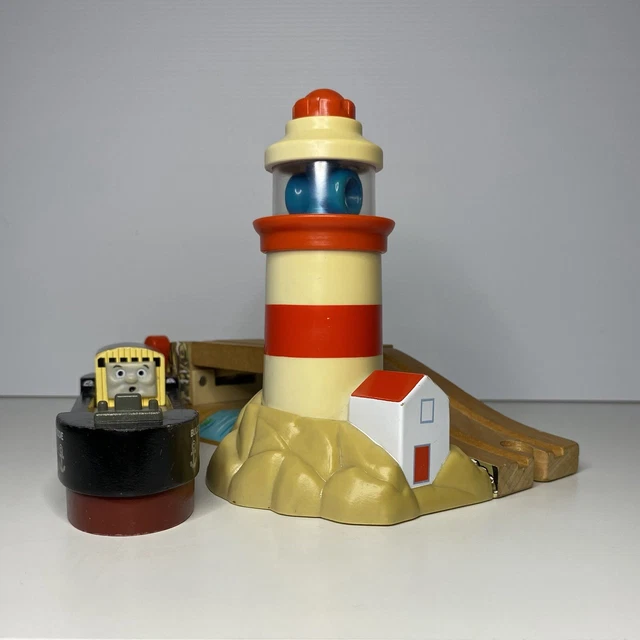 LIGHTHOUSE BRIDGE WITH Bulstrode Thomas The Tank Engine & Friends ...