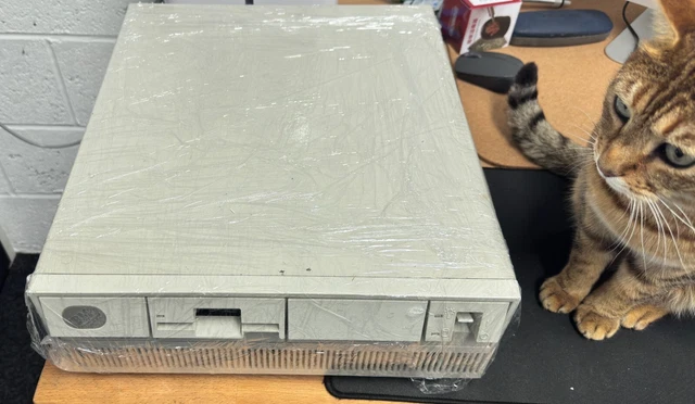 VINTAGE IBM PERSONAL System/2, PS/2, Model 70, 8570-121, 386 Computer £ ...