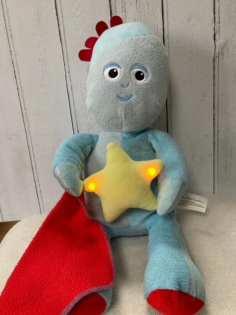 CBEEBIES IN THE Night Garden Iggle Piggle With Twinkling star £12.99 ...