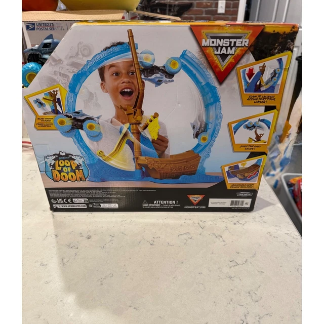 MONSTER JAM LOOP of Doom Playset with Megalodon Truck Exclusive $34.71 ...