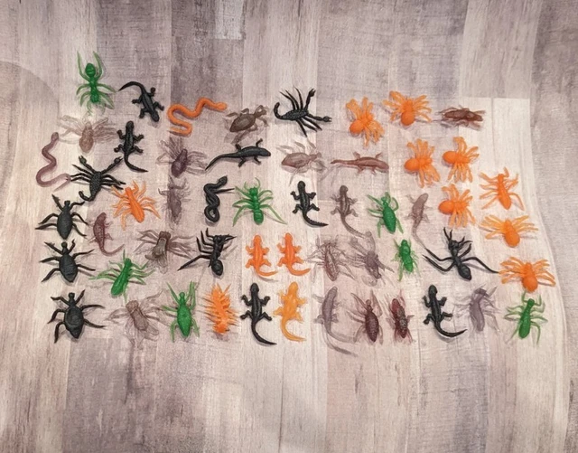 VINTAGE RUBBER JIGGLER lot of 50 Spiders Bugs Lizards Snakes Variety ...