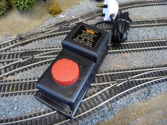 HORNBY R918 POWER control unit for OO HO N gauge model train set £0.99 ...