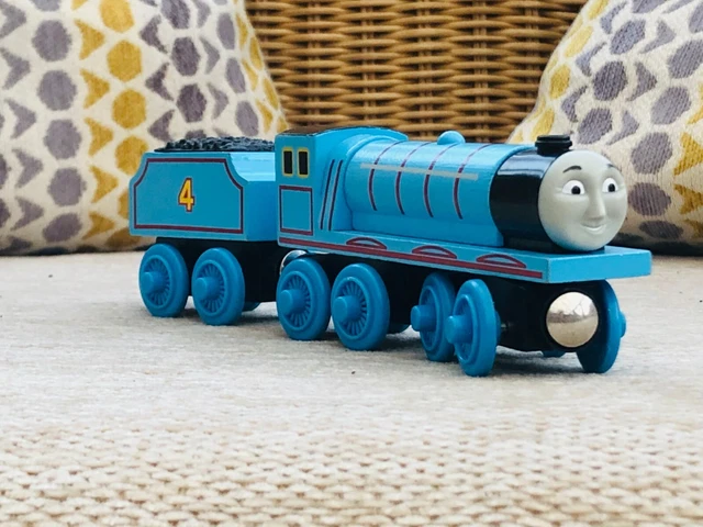 THOMAS & FRIENDS Gordon the Express train. For wooden trainsets Brio ...
