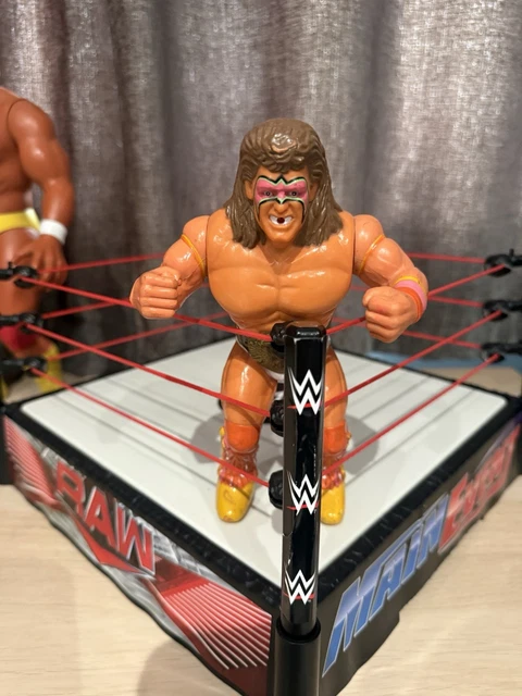 RARE WWF SUPERSTARS Water Pumpers Ultimate Warrior Wrestling Figure £83 ...