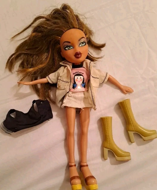 VINTAGE BRATZ COLLECTABLE Fashion Doll 2001 very good rare £16.15 ...