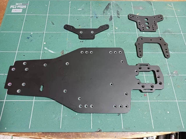 TAMIYA SUPER ASTUTE Genuine FRP Chassis & Damper Stay Parts Set £82.61 ...