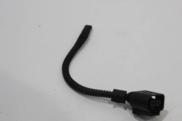 AUDI Q2 81A 3 Pin Wiring Connector and Short Length of Wire 8K0973703 ...