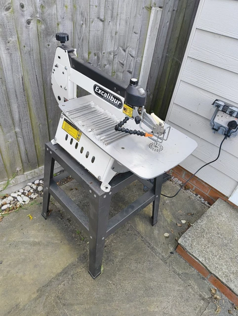 AXMINSTER SCROLL SAW Fret Saw Ex-21 Excalibur With Stand And 150 Blades ...