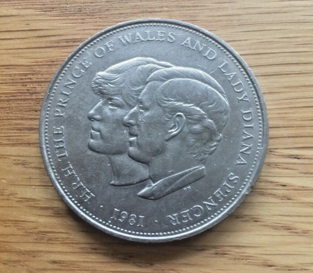 PRINCESS DIANA PRINCE Charles Wedding Silver Crown Coin Lady Royal ...