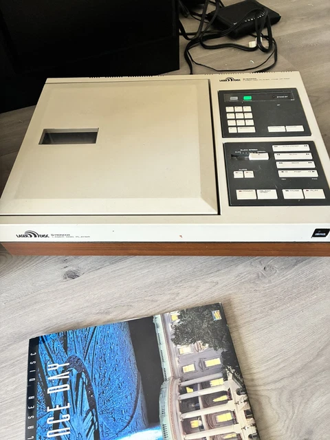 PIONEER VP-1000 LASER Disc Player Tested Works Great! Comes W Movie ...