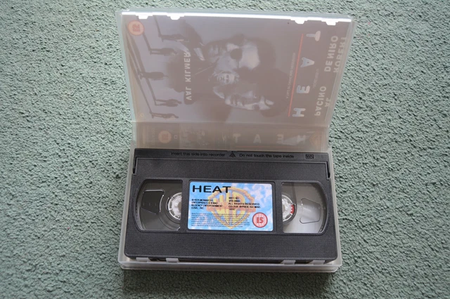 HEAT VHS TAPE Michael Mann Val Kilmer Al Pacino Robert De Niro £3.00 ...