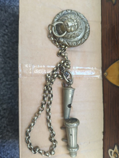 BRITISH ARMY OFFICERS CrosBritish Army Officers Cross Belt Fittings. £ ...