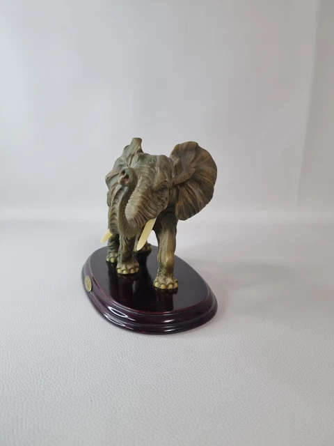 THE JULIANA COLLECTION Elephants Heavy Resin Figurine On Wooden Plinth ...