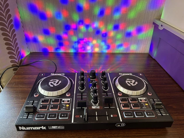 NUMARK PARTY MIX DJ Deck Controller with built in lights EUR 47,66 ...