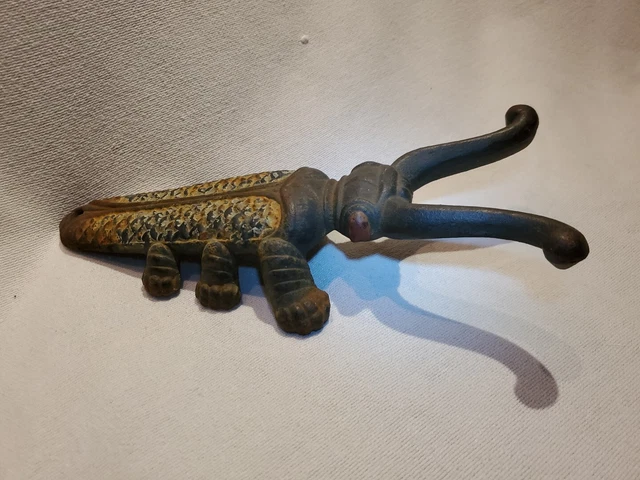 ANTIQUE VINTAGE CAST Iron Beetle Door Stop Shoe Remover Bug Boot Jack ...