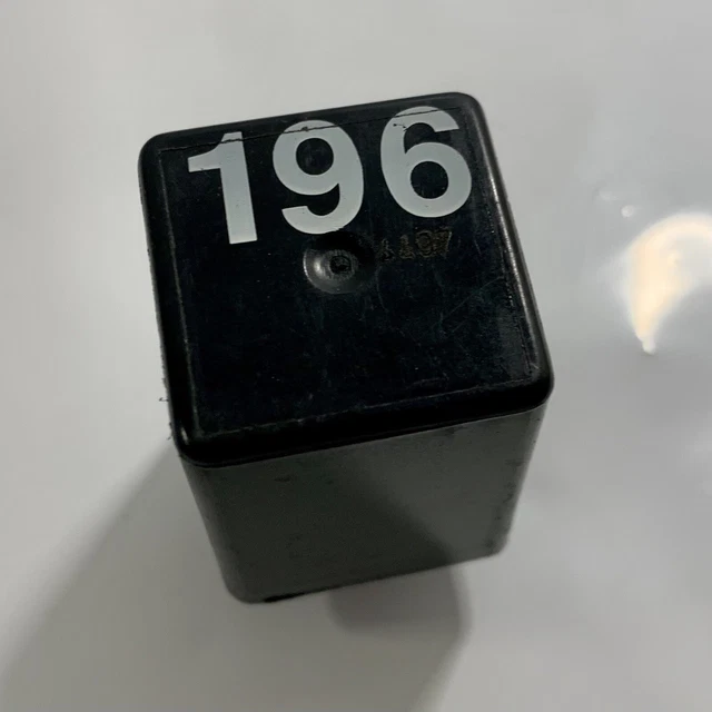 INTERMITTENT WIPER RELAY # 196 93-99 VW MK3 Jetta Golf GTI Cabrio 1HM ...