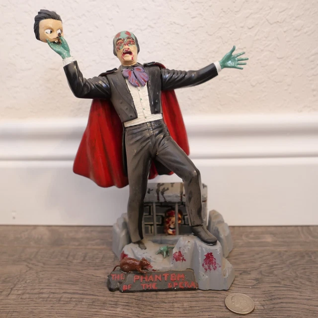 VINTAGE 1963 AURORA The Phantom of the Opera Built Model Kit Incomplete ...