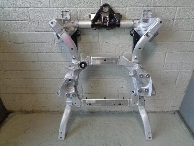 RANGE ROVER L405 Subframe Front Suspension Carrier CPLA-5C145-AM 2013 ...