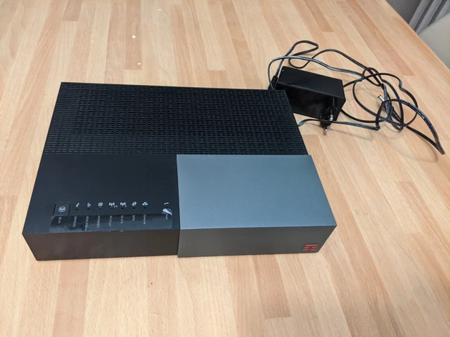 MODEM ROUTER TIM Hub Adsl Adsl2+ Vdsl Evdsl Fibra Wifi 1000 Mega EUR 23 ...