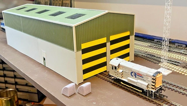 MODERN MODEL RAILWAY Diesel TMD Depot two lane 450mm OO shed £79.00 ...
