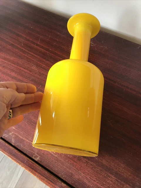 30 CM HOLMEGAARD Otto Brauer Gulv vase Yellow Cased White Danish Modern ...