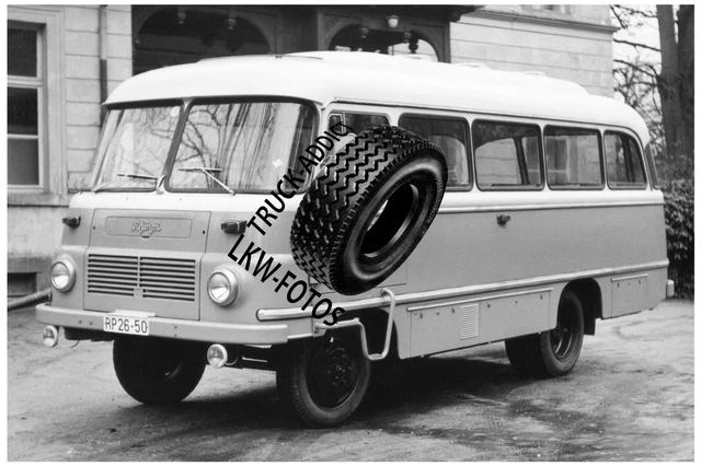 OLDTIMER TRUCK PHOTO, Foto DDR Bus, IFA ROBUR Lo3000 Omnibus, Reisebus ...