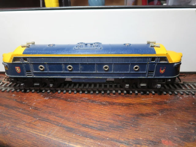 TRIANG OO GAUGE R159 Powered Double Ended Diesel Locomotive Teal ...