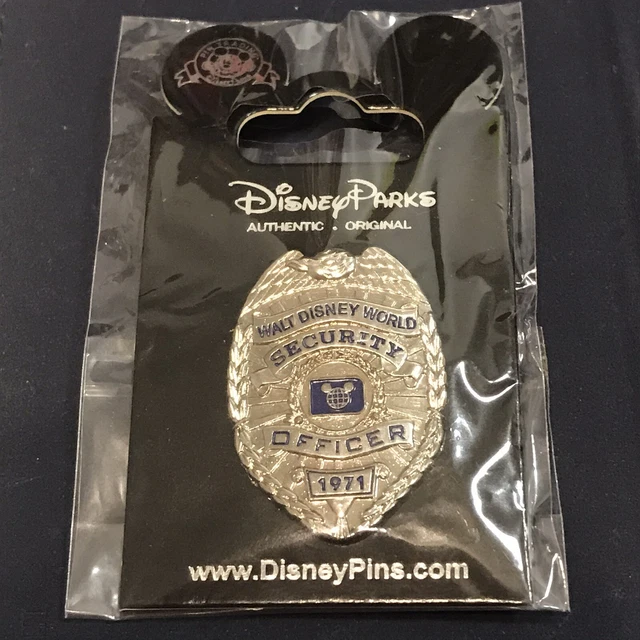 RARE WALT DISNEY World 1971 Security Police Badge Collectable Trading 1 ...